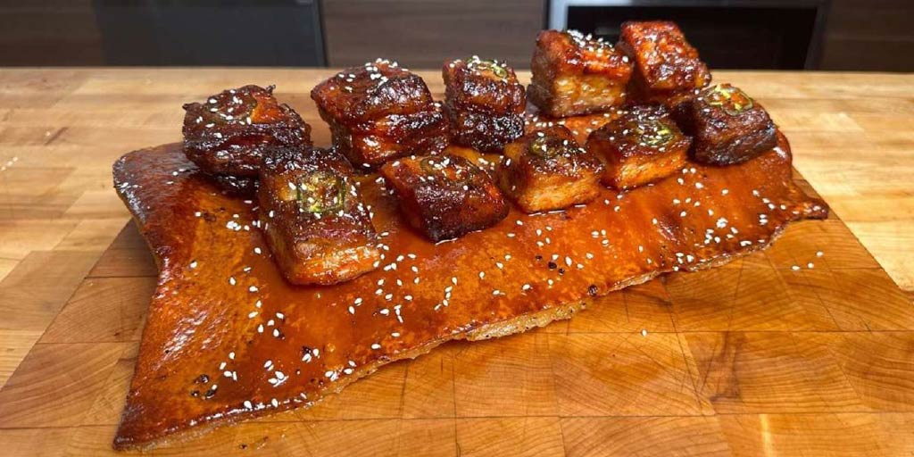 Chicharron Pork Belly Burnt Ends Charcuterie Board – WineShop At Home