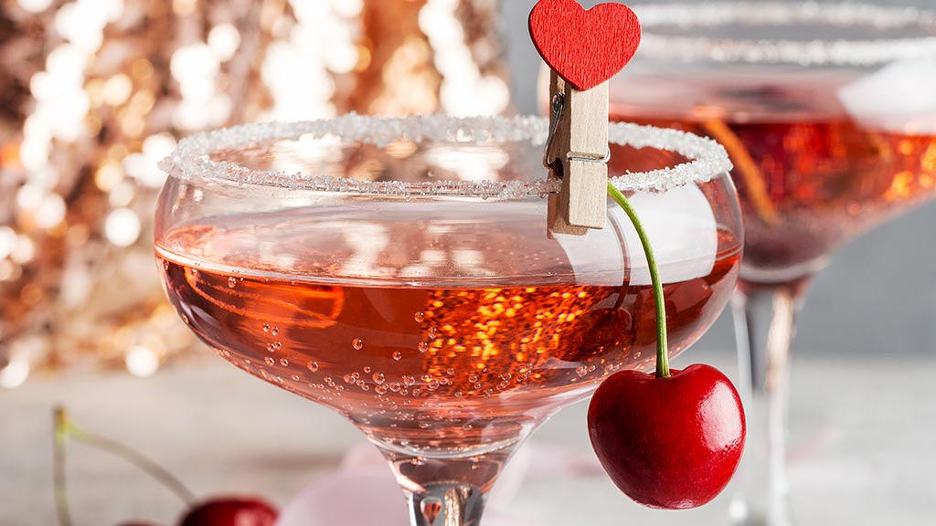 Frosty Cherry Fizz – WineShop At Home